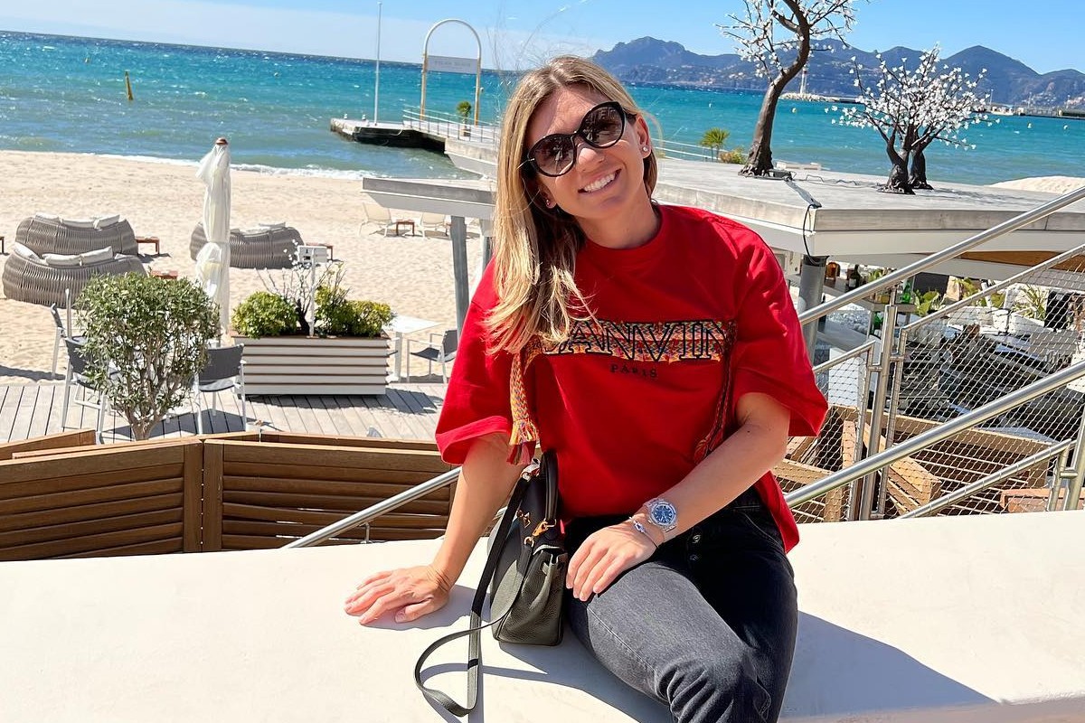 The Queen of Clay: Simona Halep Dominates the French Open with ...