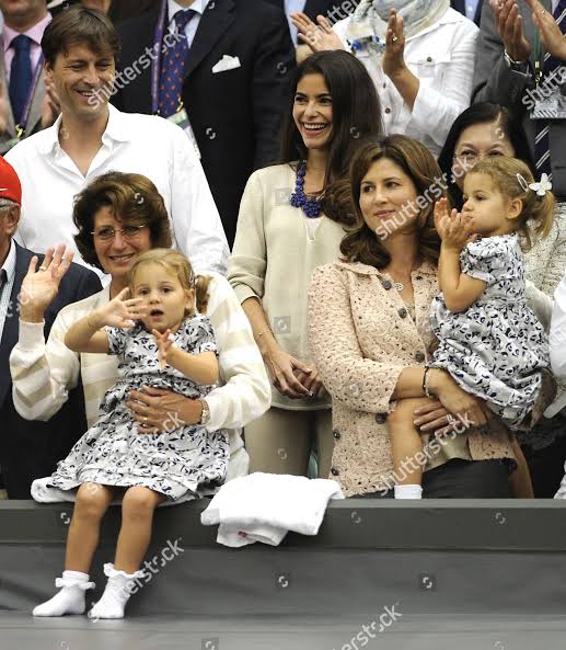 “Andy Murray Proudly Introduces His Adorable Twins to the World!” – My Blog