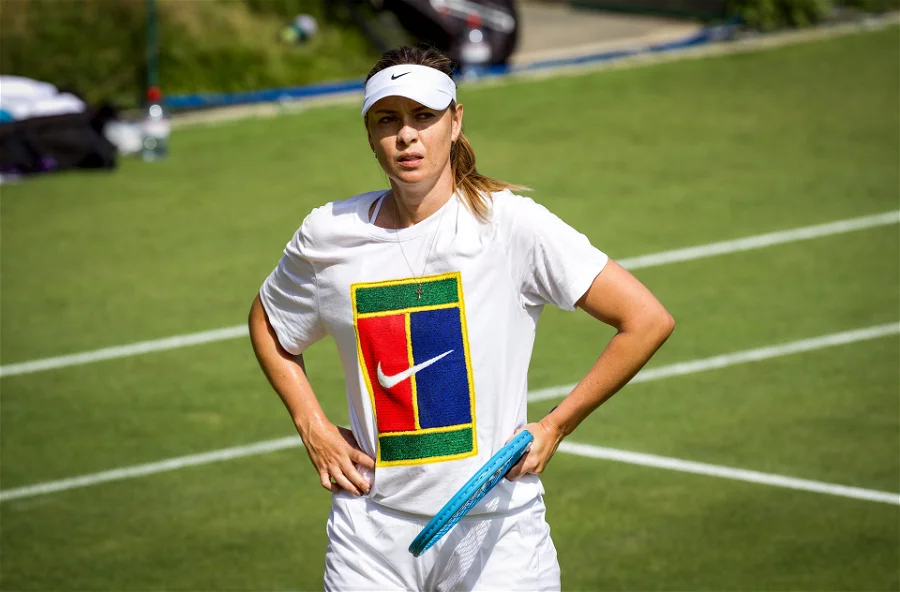 Brutal Verbal Feud Ensued as Russian Beauty Maria Sharapova’s Harsh Personal Take Rubber Off ...